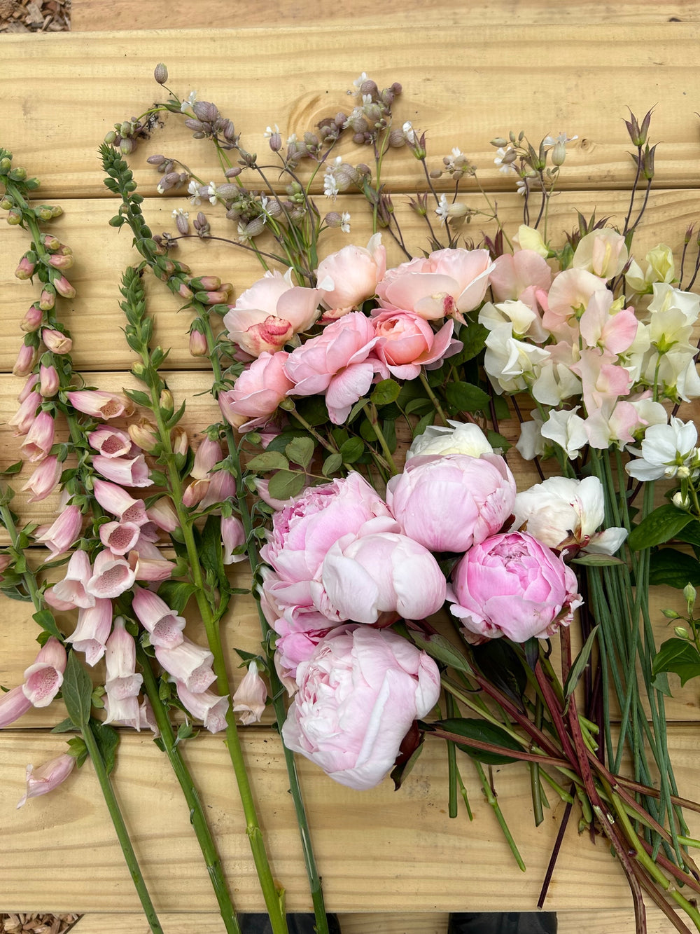 Flower Farm – The Farmhouse Flower Farm