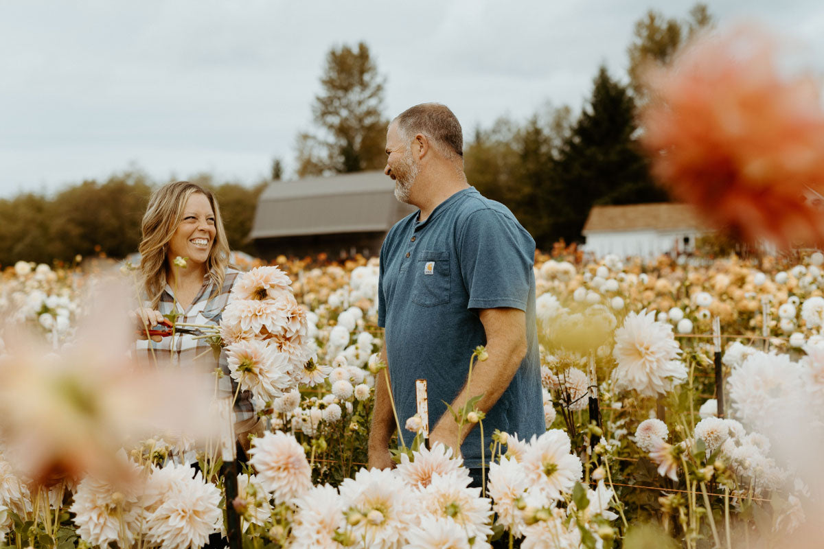 About – The Farmhouse Flower Farm